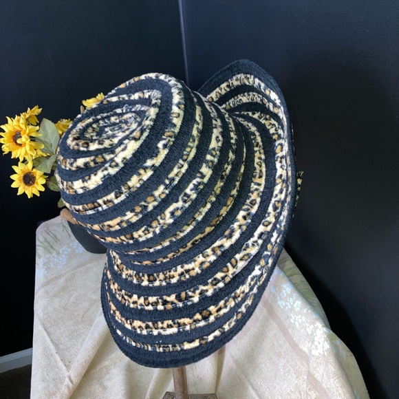 August Hats | Accessories | August Leopard Print Hat | Poshmark